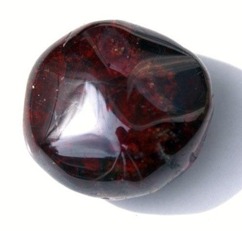 Obsidienne : Vertus, Propriétés & Signification Secrète - L'Arbre des ...